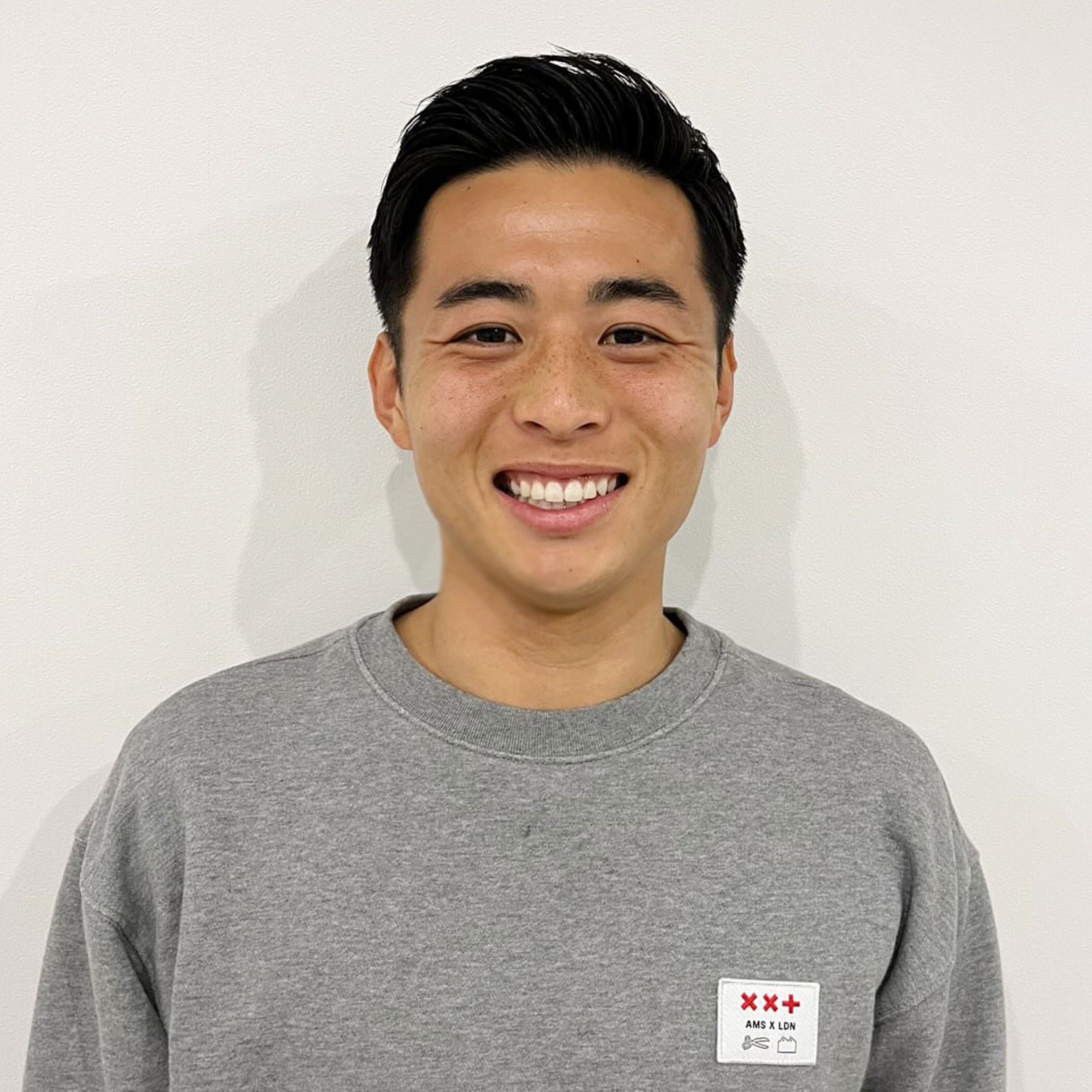 藤原悠汰選手のスパイクを支援 – FANDAYS