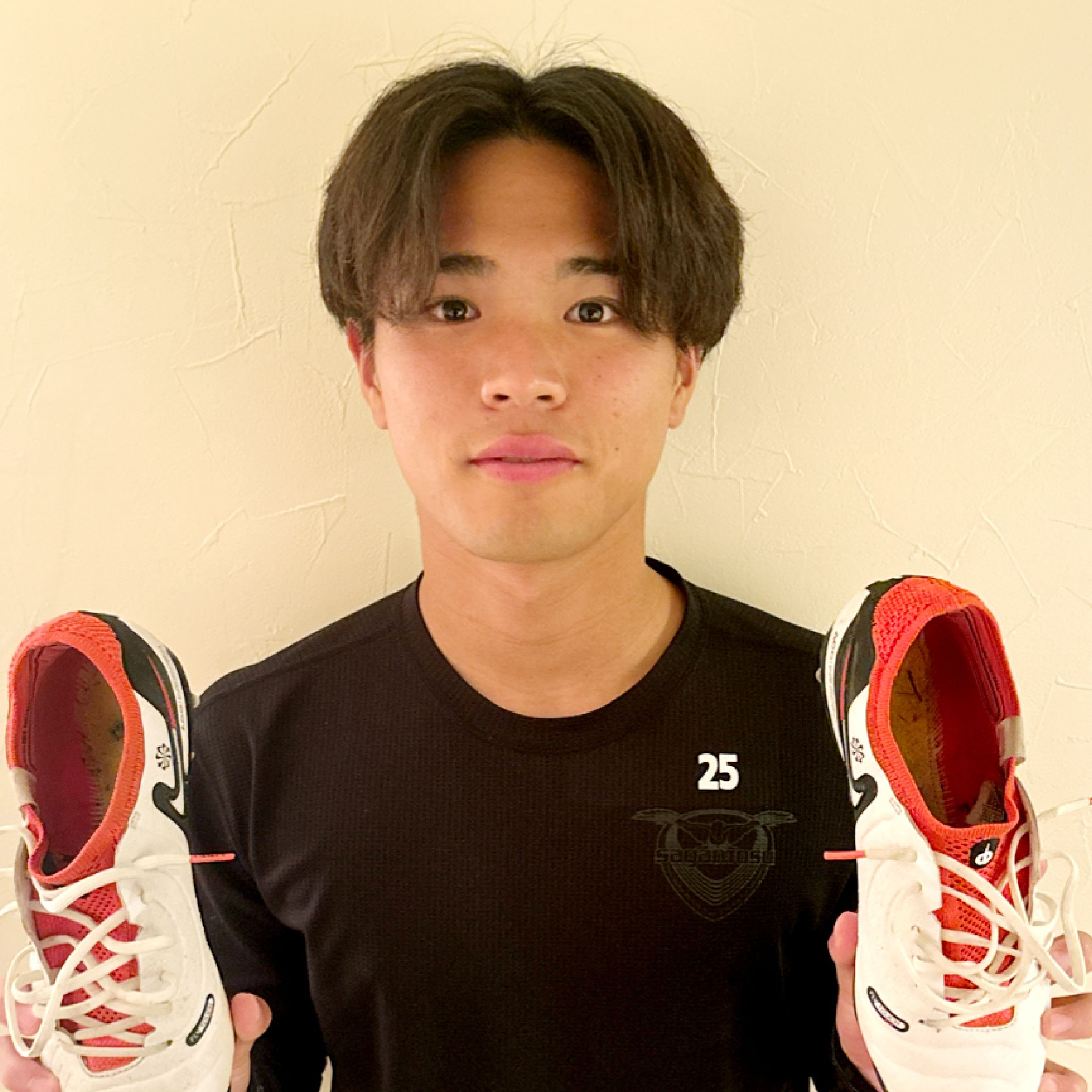 渡邉 綾平選手のスパイクを支援 – FANDAYS